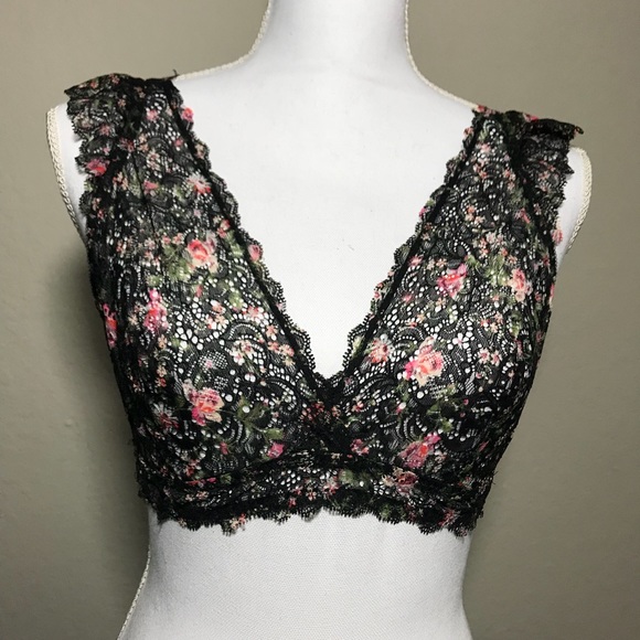 GAP | Intimates & Sleepwear | Gap Floral Lace Elongated Triangle ...